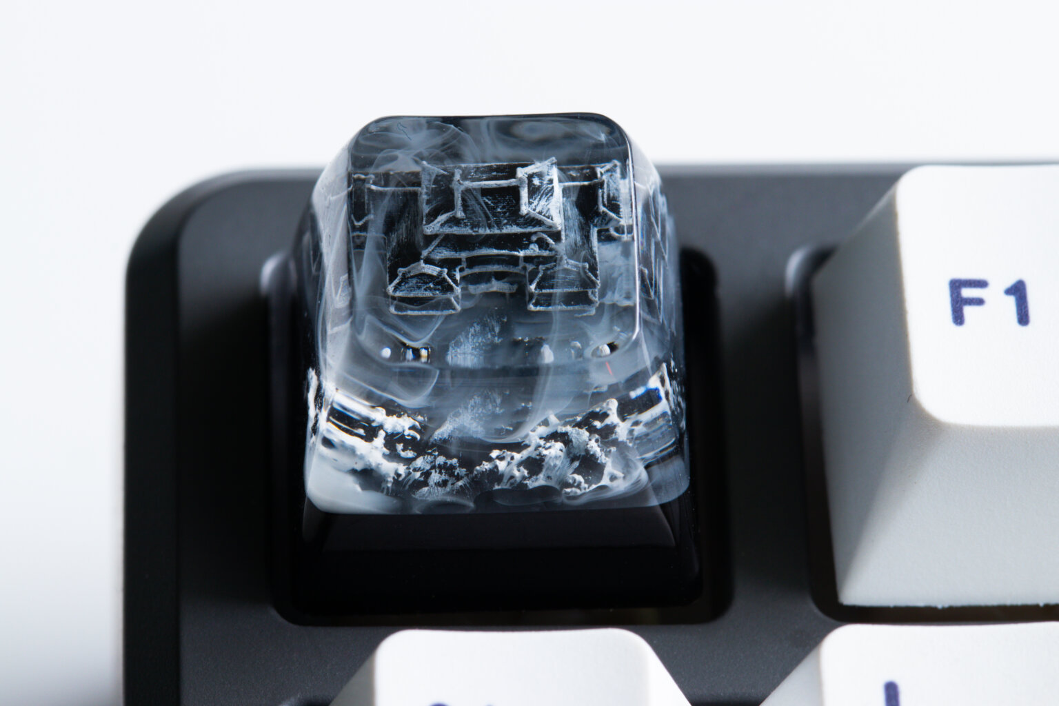 Snow Temple Resin Keycap – RoyalKeycaps