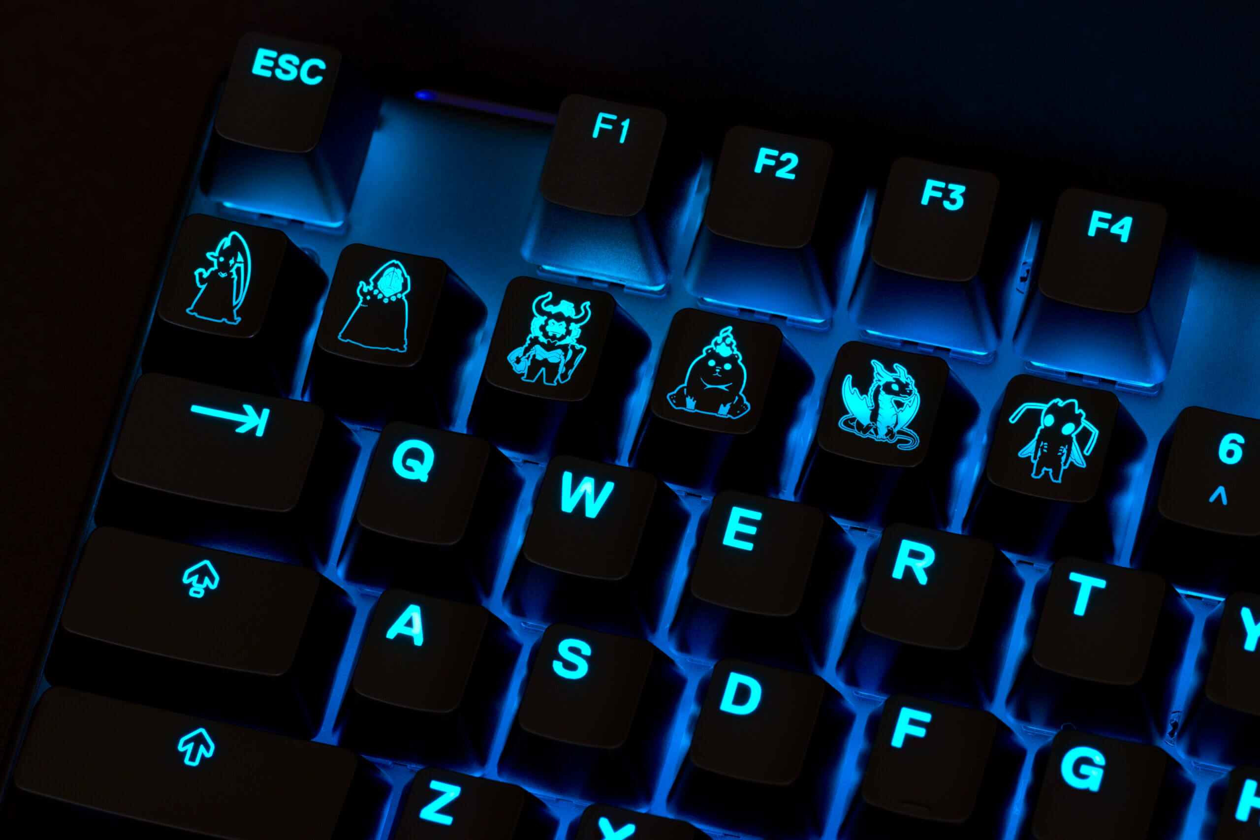 Solo Leveling Shadow Keycap Set – RoyalKeycaps